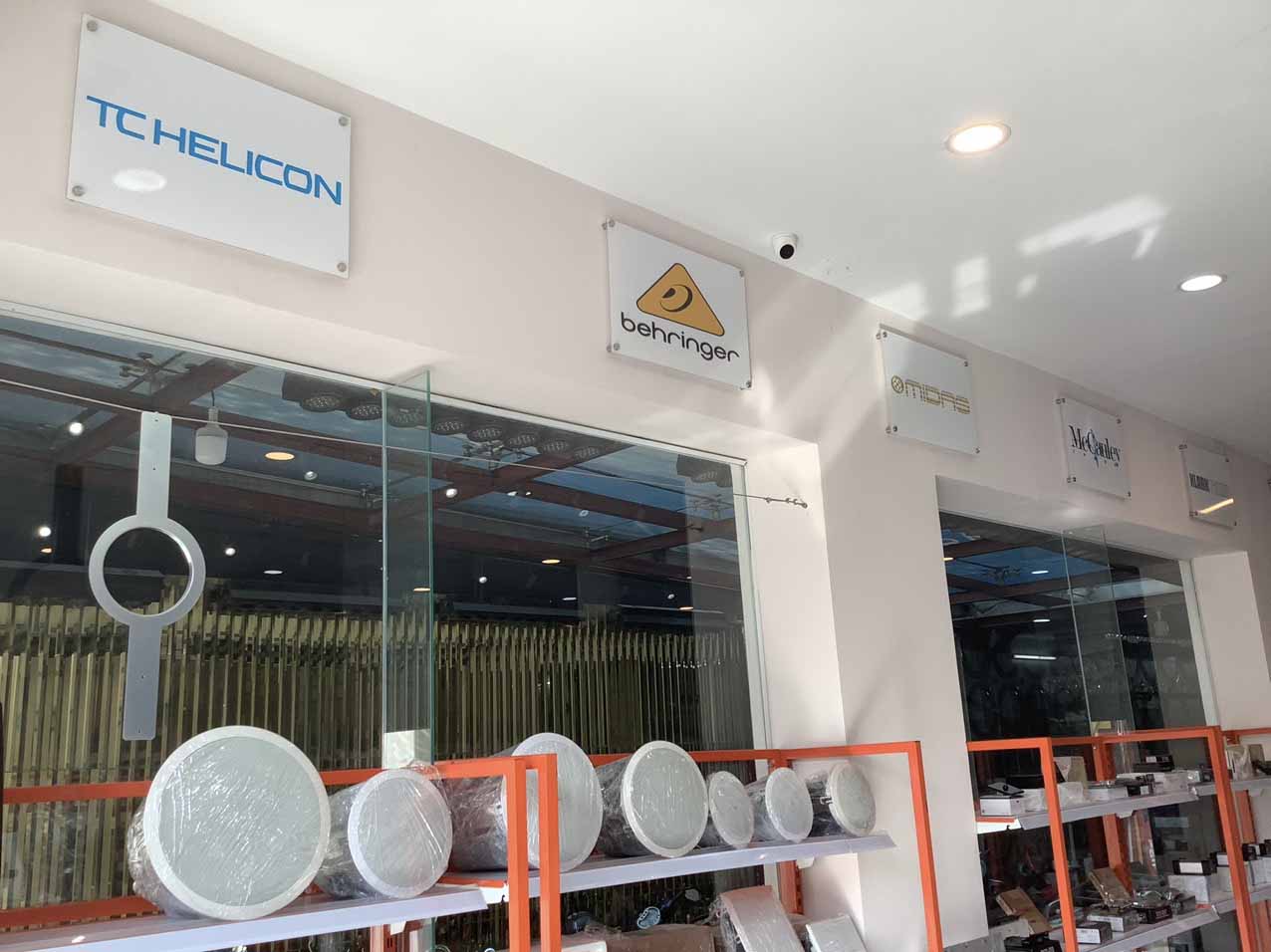 Công ty Hoàng Bảo Khoa tự hào là nhà phân phối và bảo hành sản phẩm duy nhất tại Việt Nam ...